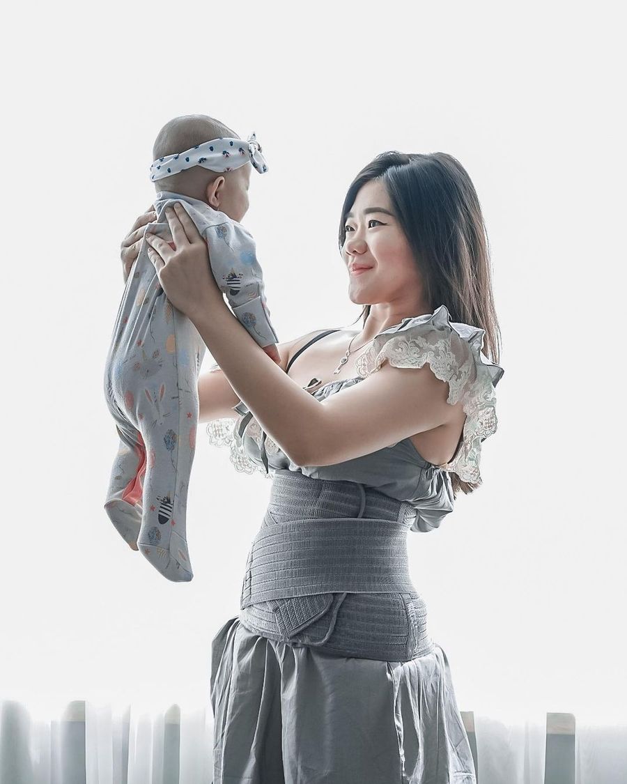 Kecilin Perut Habis Postpartum Pakai Nano Bamboo Corset – Mamaway Indonesia